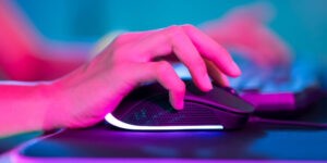 How To Hold A Gaming Mouse? (Ultimate Guide + Tips) - TechTreatBox