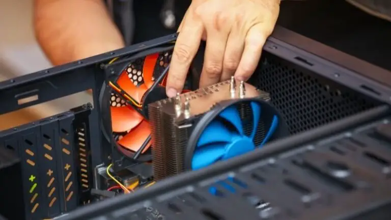 Pump Fan Vs CPU Fan - Which One Is Better? - TechTreatBox