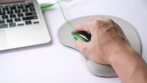 Best Mouse Pad Substitute (10 Most Flexible Options) - TechTreatBox